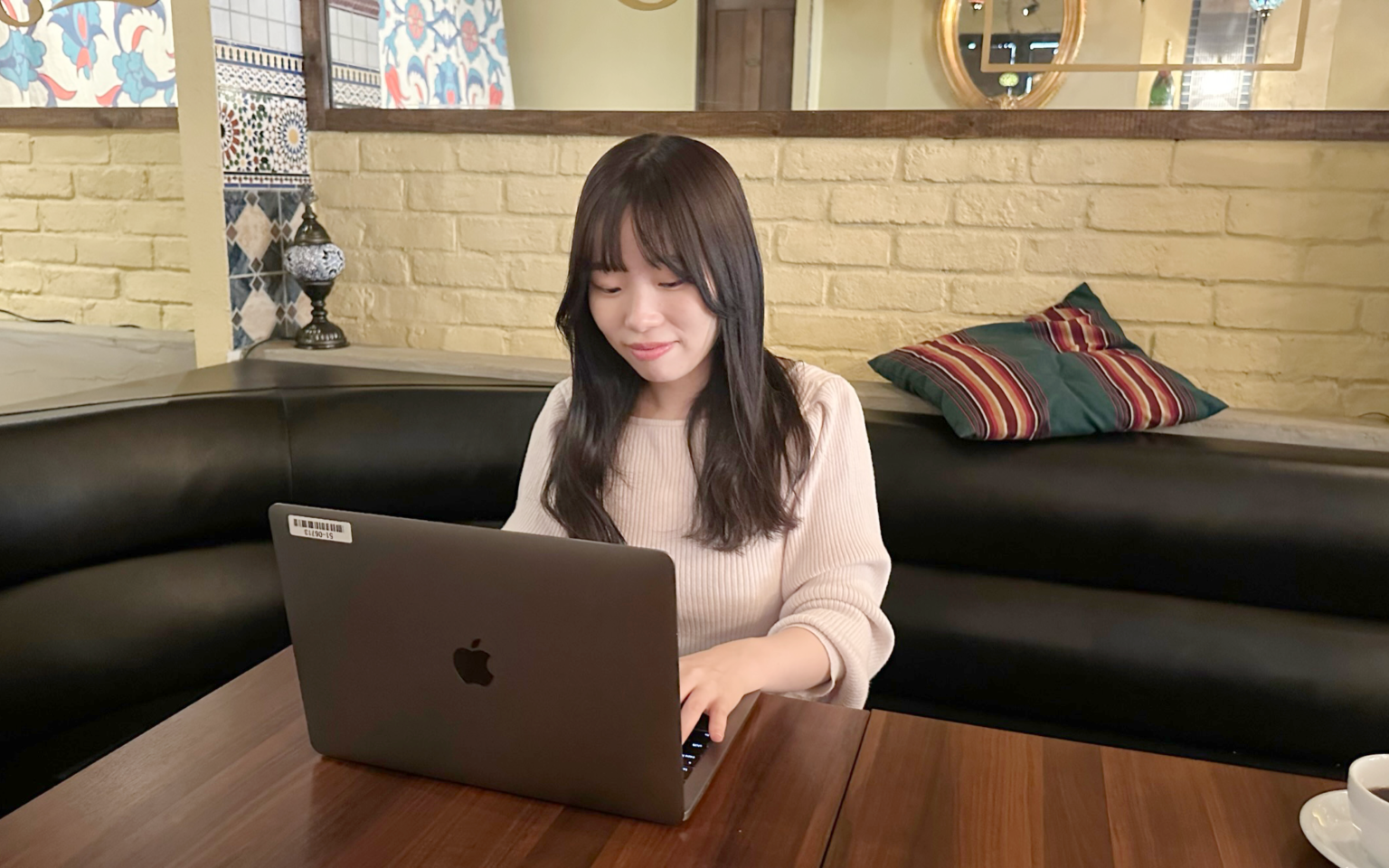 「ライバー」をもっと身近な選択肢に。自身のライバー経験を生かし、毎月50人以上のデビューを手がける我妻さんにインタビュー | ライバー事務所 | 株式会社YOUPACE（旧株式会社PRIME）